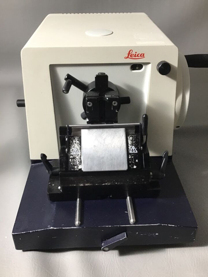 For Sale LEICA RM 2025 Rotary Microtome