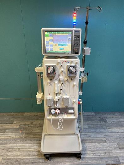 NIKKISO DBB-05 Dialysis Machine Hemodialysis